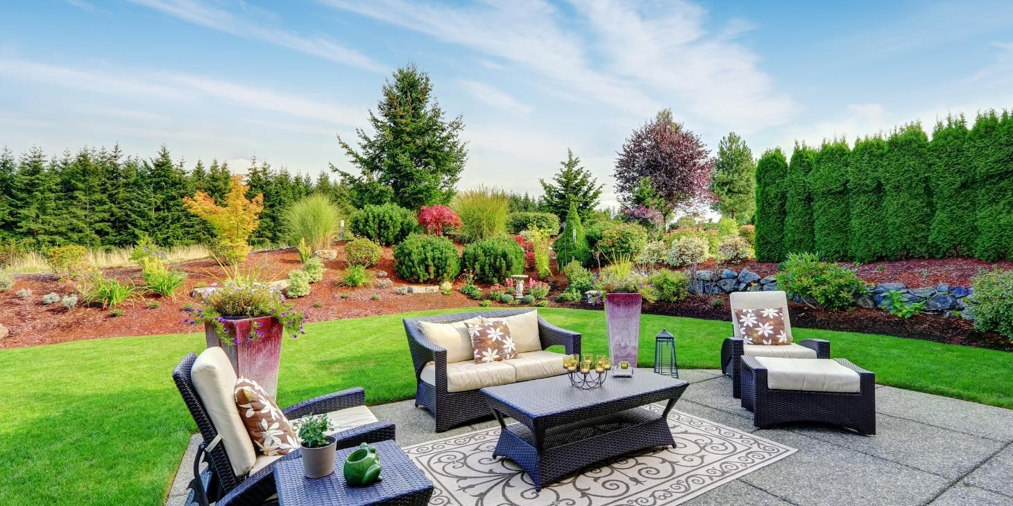 How To Make a Perfect Backyard Hangout Area? | Hominejoy