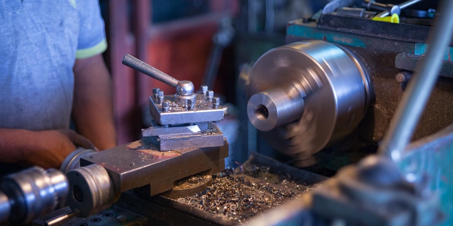 CNC Machines in Furniture Making Process | Homienjoy